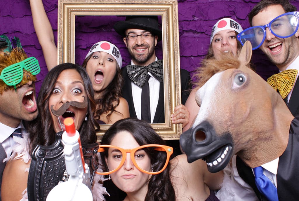 5 Steps to the Perfect DIY Photo Booth